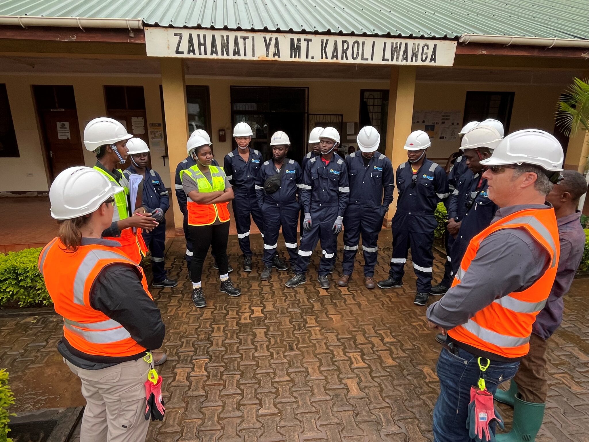 bechtel.org Helps to Energize More Than 300 Health Facilities in Africa ...